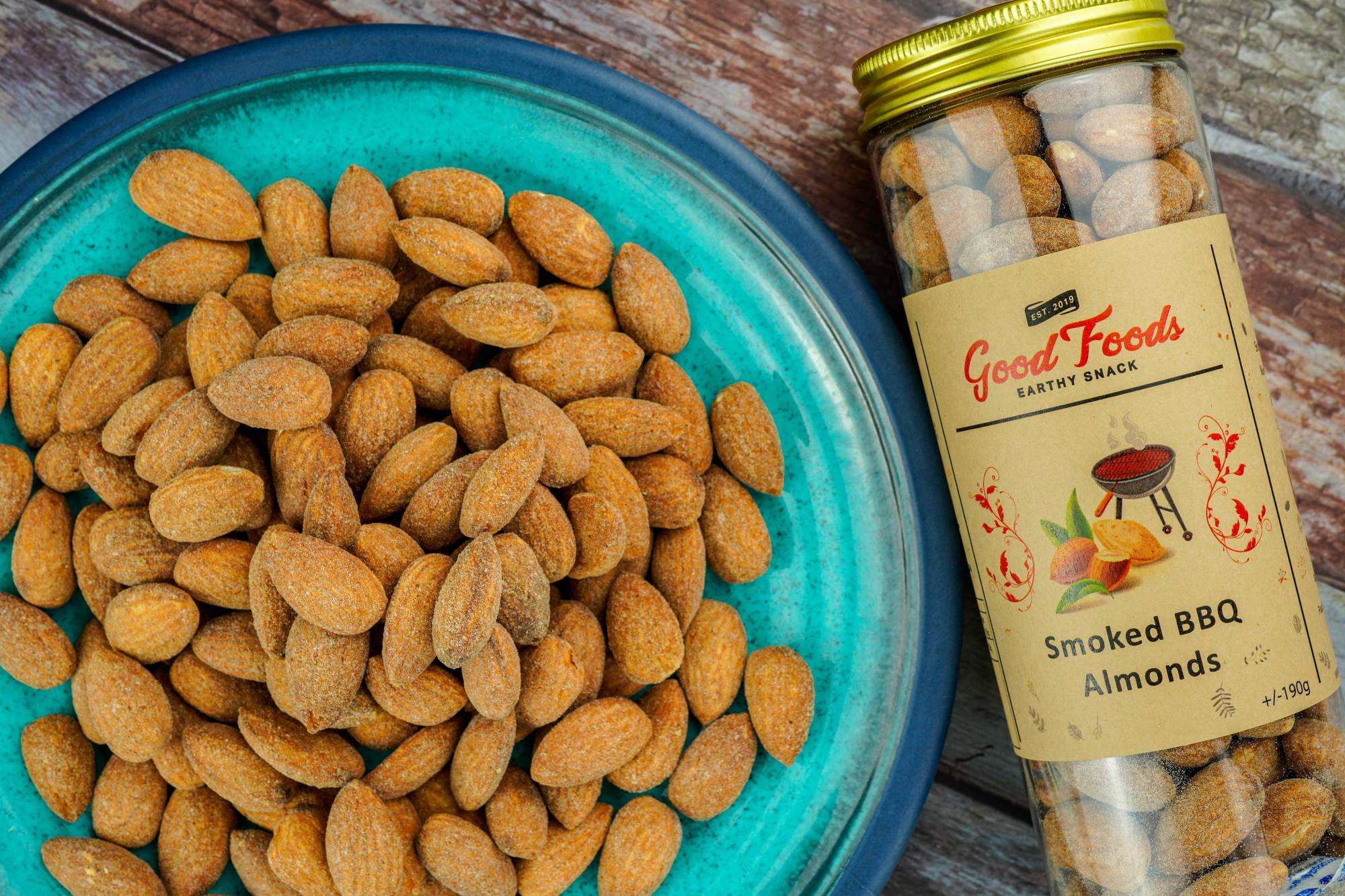 SMOKED BBQ ALMONDS 190G